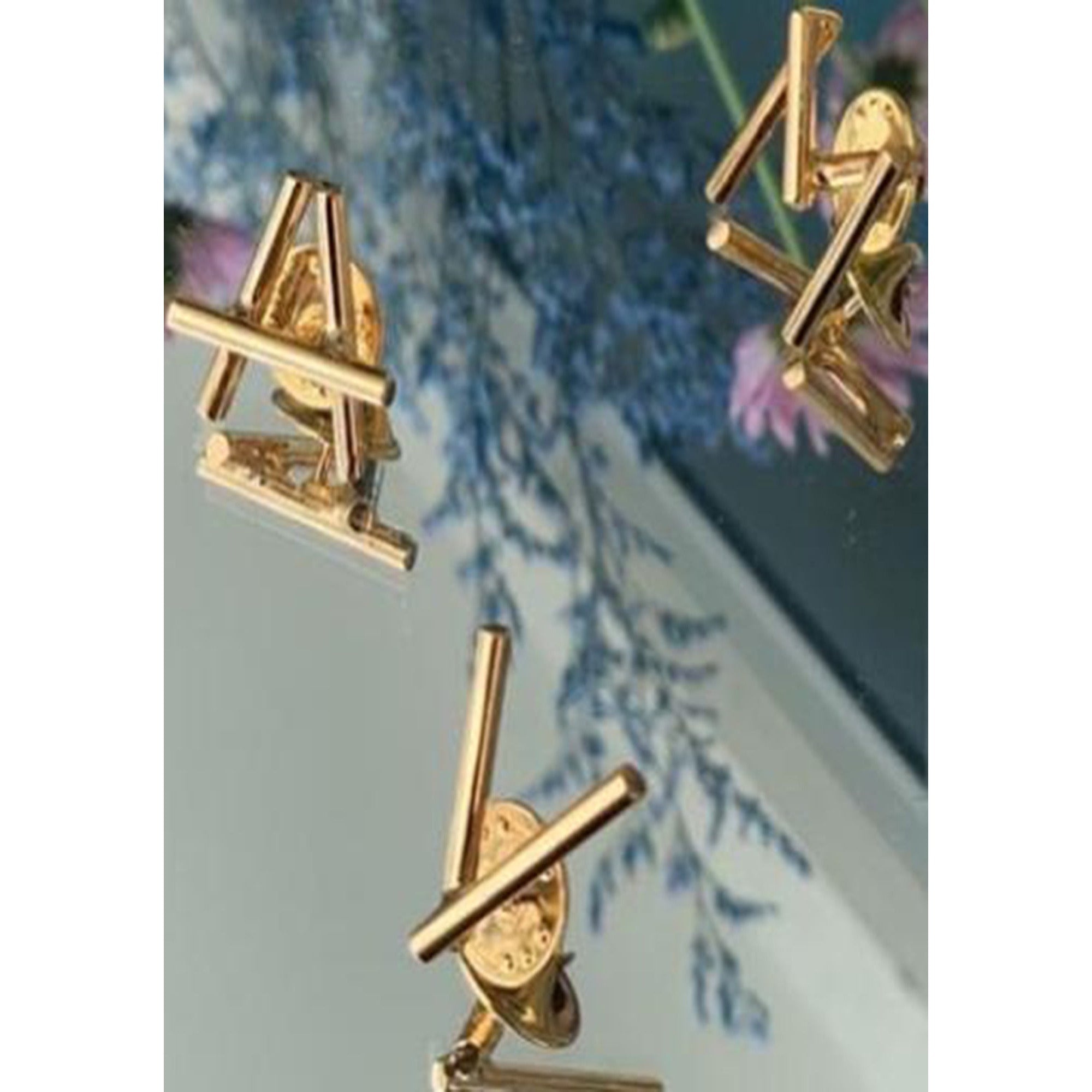 custom-initials-pin-brooch